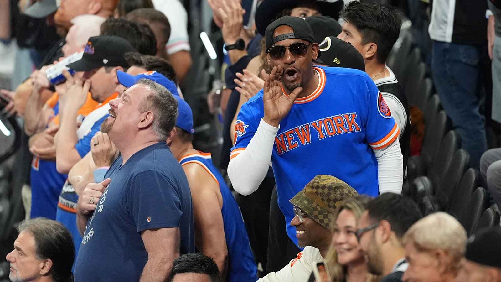 Knicks fans savagely heckle Spurs players before Game 3