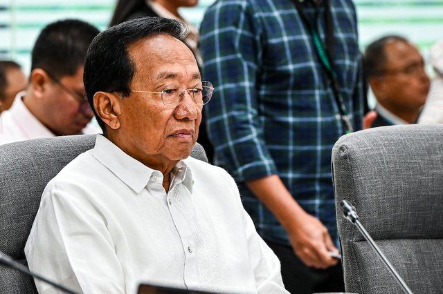 Ex-DPWH chief Bonoan remains in private hospital, transfer to PNP ...