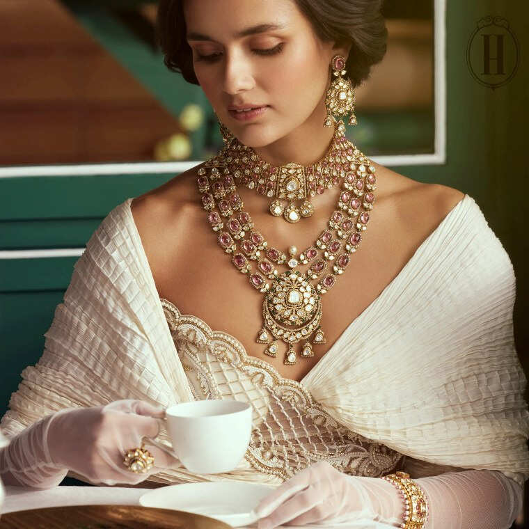 Want to make your big day unforgettable? These 12 bridal necklaces are ...
