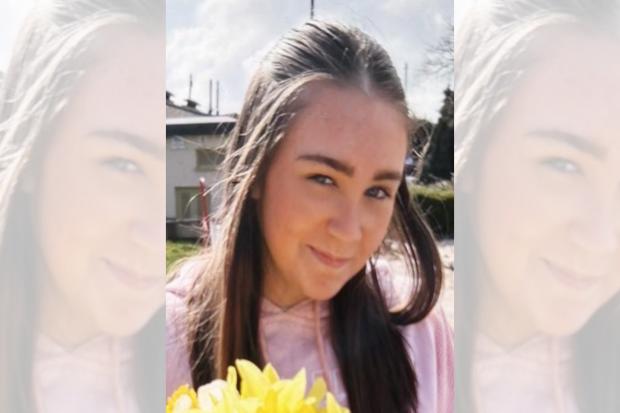 Missing teenage girl may have boarded London-bound train
