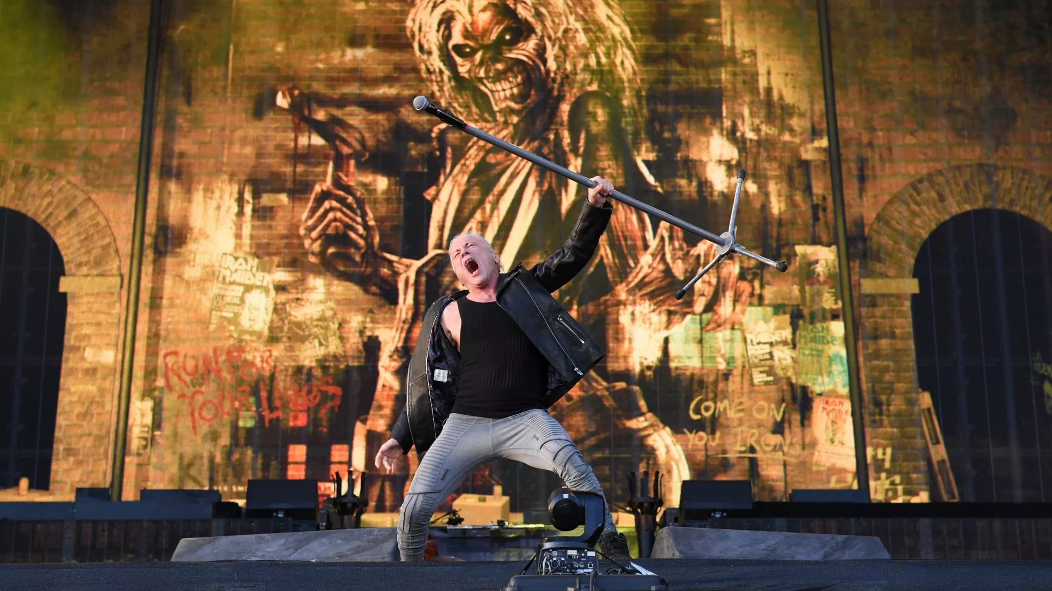 Der Sonntag bei Rock am Ring 2026: Erst Malle-Party, dann Metal-Oper
