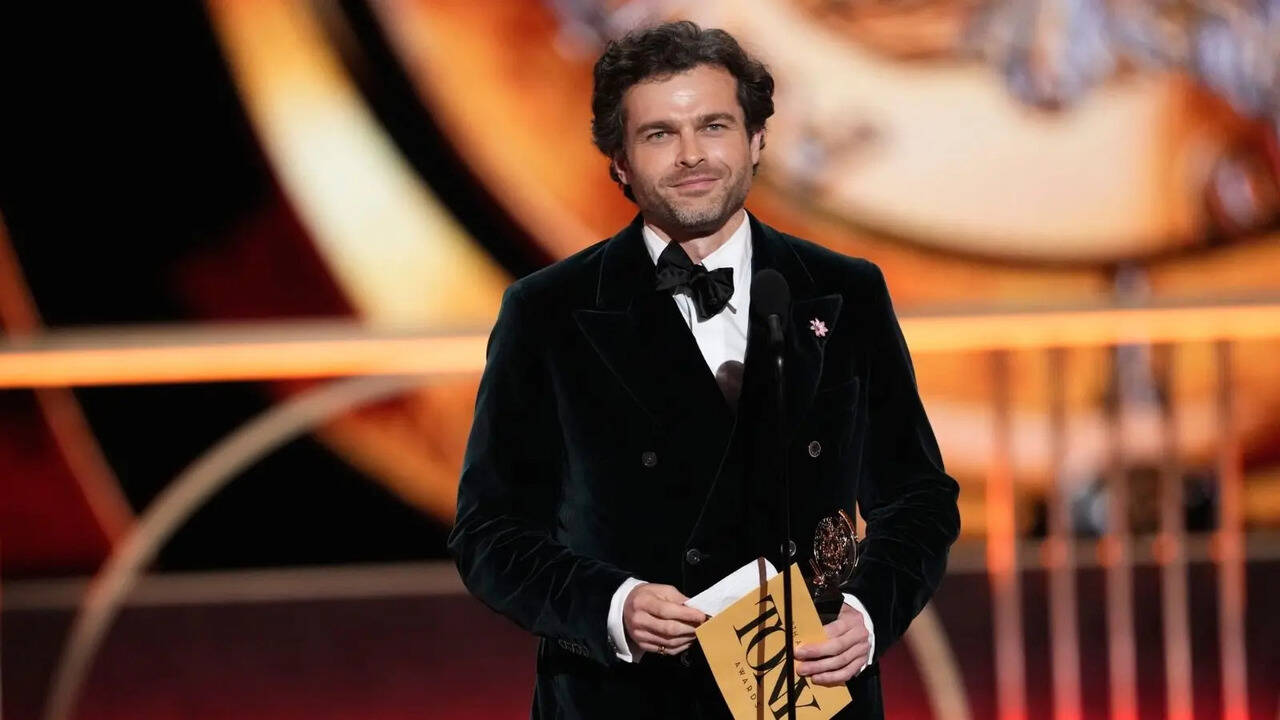 Who is Alden Ehrenreich? The actor who just won a Tony for the play ...
