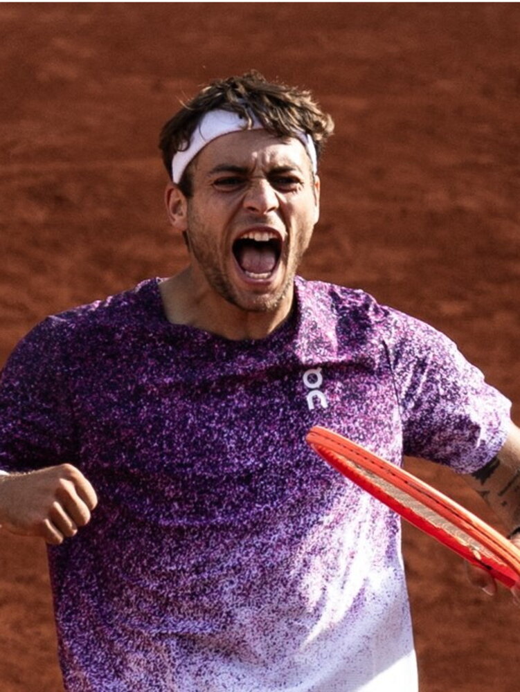 Cobolli entra nella top 10 della classifica ATP. In risalita anche ...