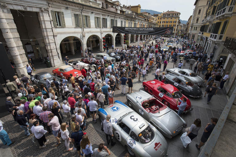 Mercedes porta alla 1000 Miglia i suoi 140 anni di innovazione. Lungo ...