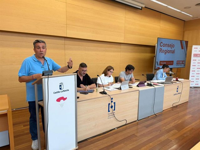 CCOO pide reunirse con el director del Instituto de Seguridad Laboral ...