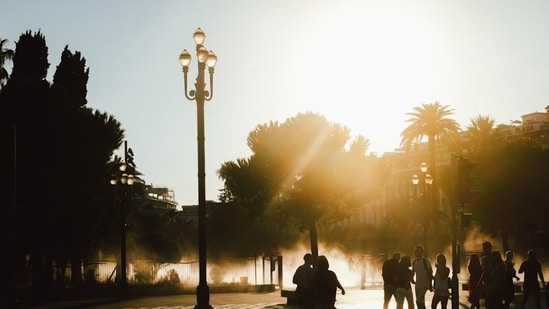 US issues heat advisory for two states as 'dangerous' temperatures soar ...