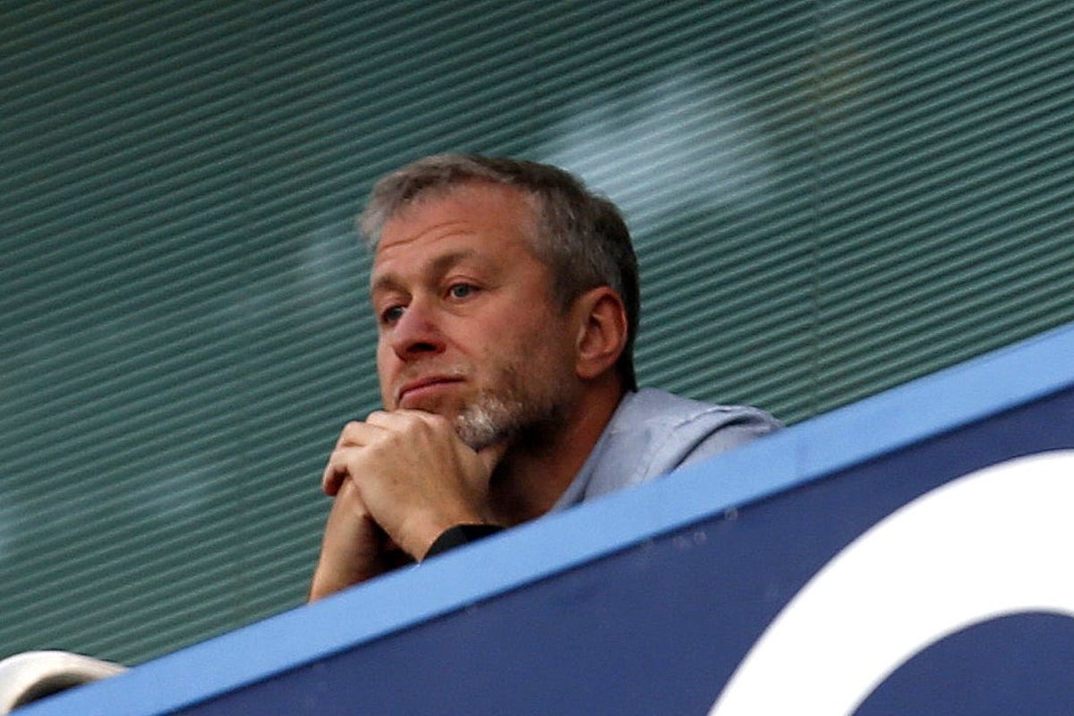 Roman Abramovich carried messages between Ukraine and Russia, Zelensky ...
