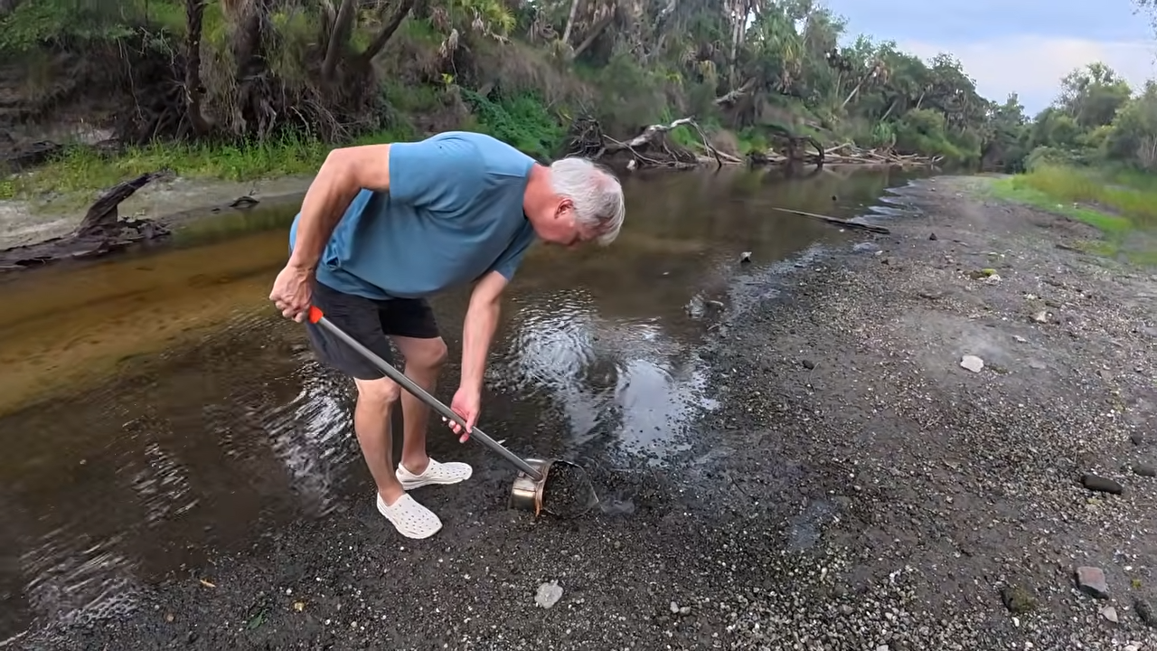They found 21 shark teeth in one afternoon — then dug up something ...