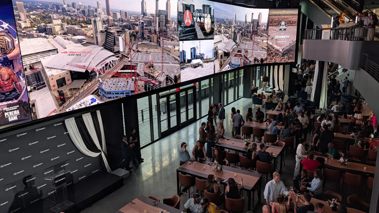 What it's like to watch an NBA game on Cosm's dome