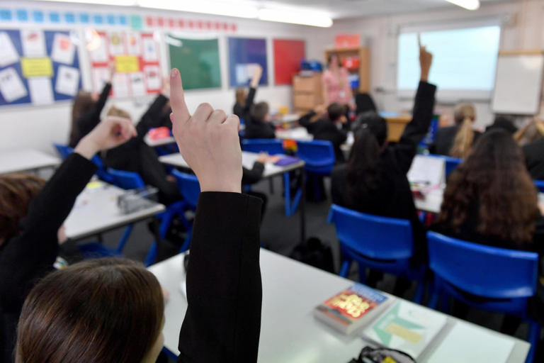 Data reveals pupil exclusion numbers in Calderdale schools and why