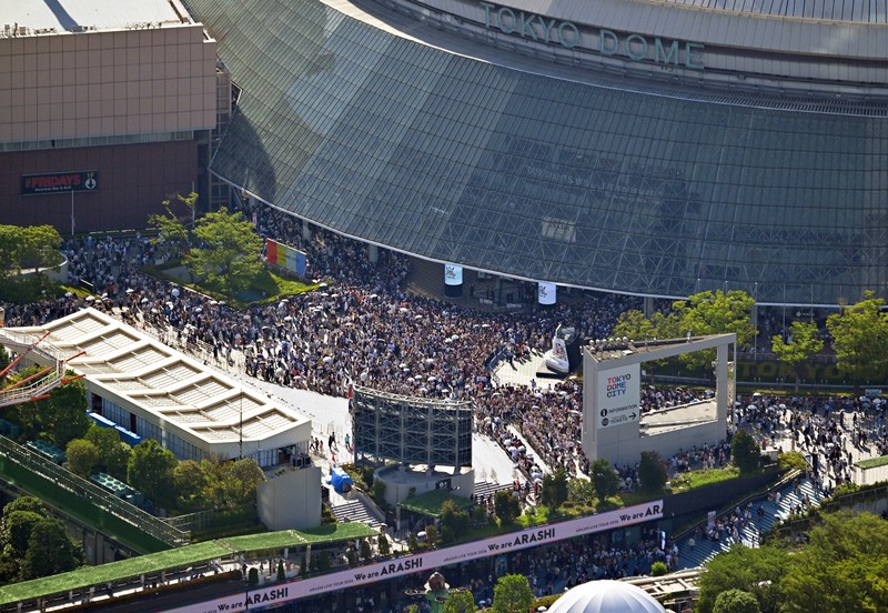 Japanese idol group Arashi's farewell tour generates 137.5 bil. yen in ...