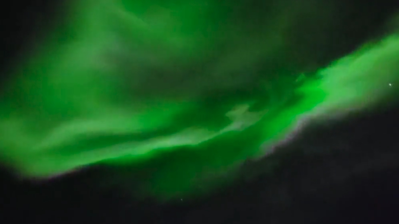 Stunning aurora display in Anchorage, Alaska