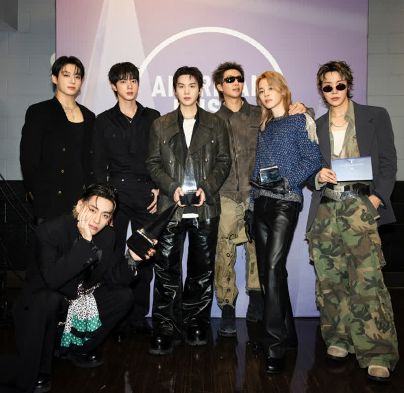 BTS 신곡·히트곡 총망라…데뷔 13주년 부산에서 '새 역사'