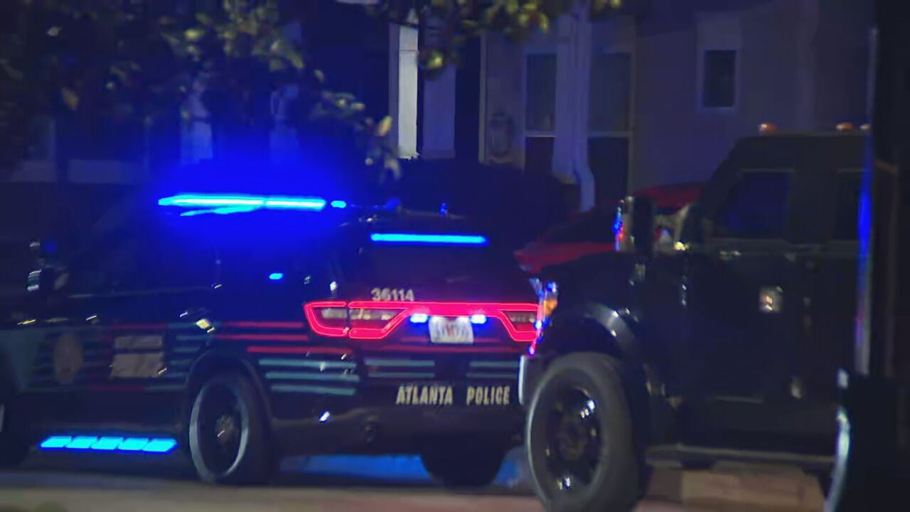 Shootout at convenience store leads to SWAT response in Atlanta ...