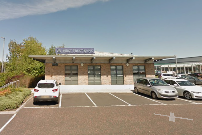 Proposal for new café at old First Trust Bank in Derry’s Crescent Link ...