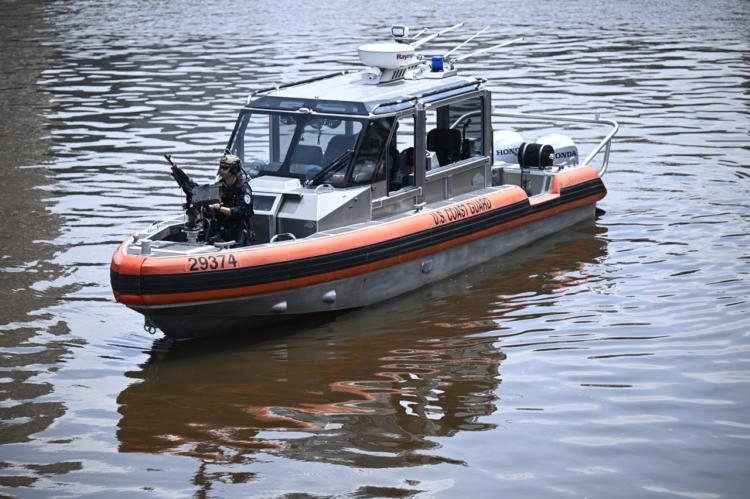 Une hôtesse de l’air retrouvée morte aux États-Unis, probablement ...