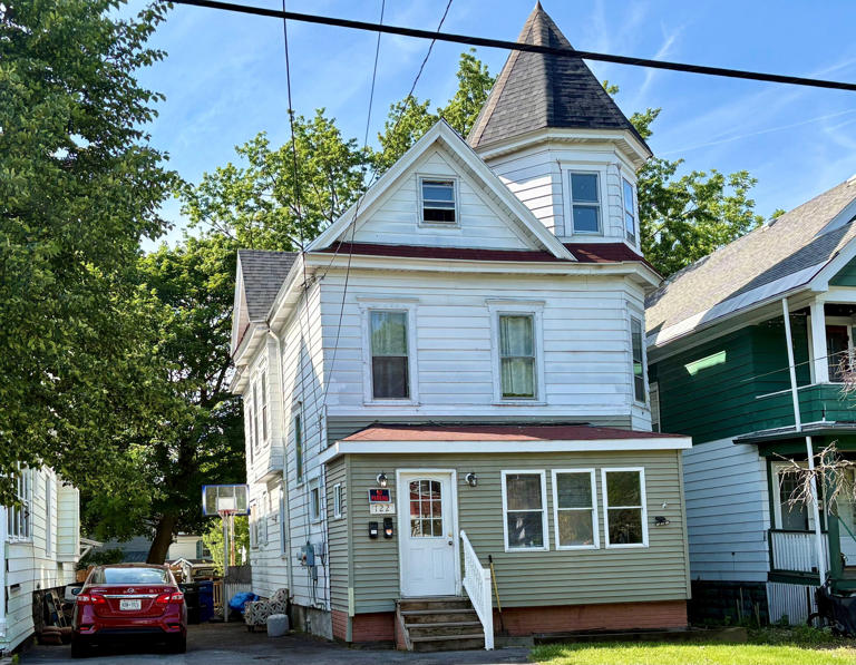 Syracuse landlord who settled lawsuit with AG cited for new lead paint ...