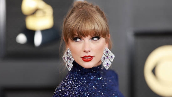 5 celebrities who were born into money