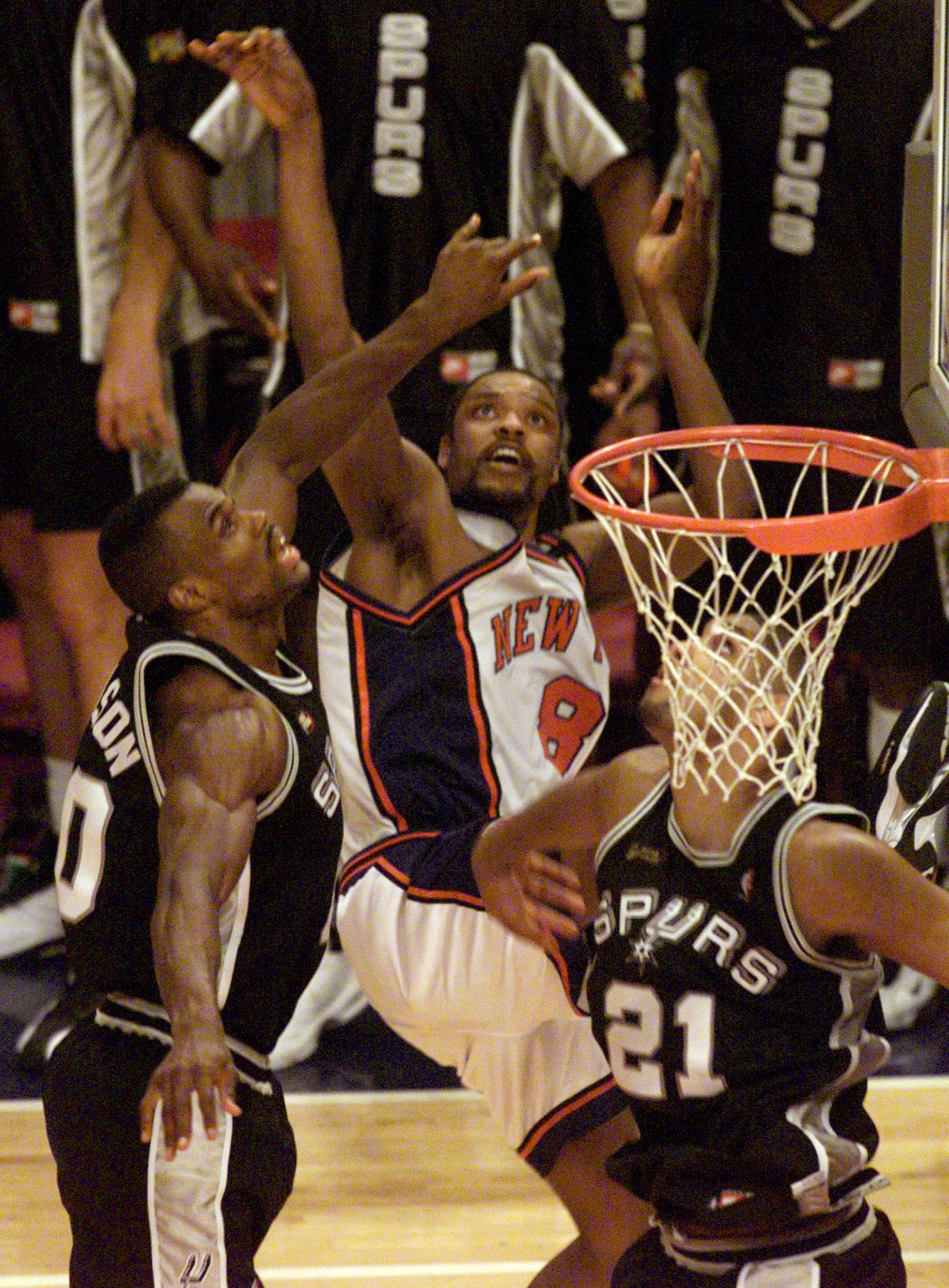 Madison Square Garden hosts first NBA Finals game since 1999: A look back