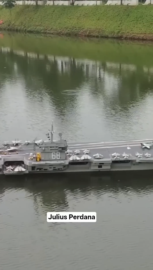 Inside RC USS Nimitz flight operations and aerial views