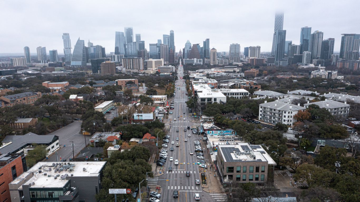 South Congress merchants fret about light rail