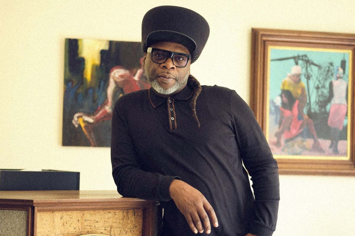 Jazzie B: «Η μουσική είναι η αναζήτηση της φυλής μας»