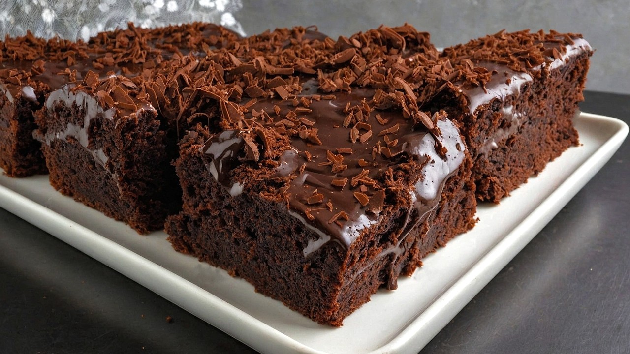 Soft and easy chocolate cake recipe you can bake fast