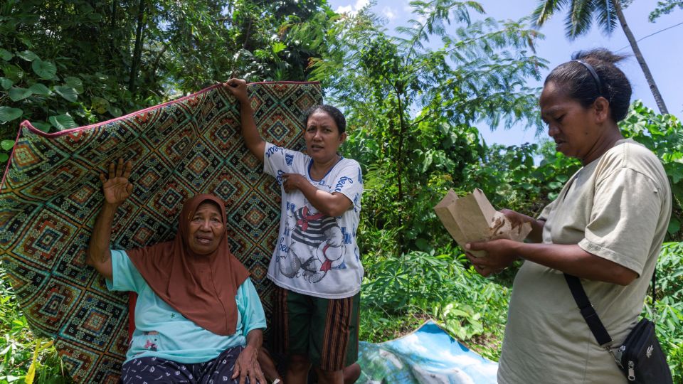 Dozens killed after deadly 7.8 magnitude earthquake hits southern ...