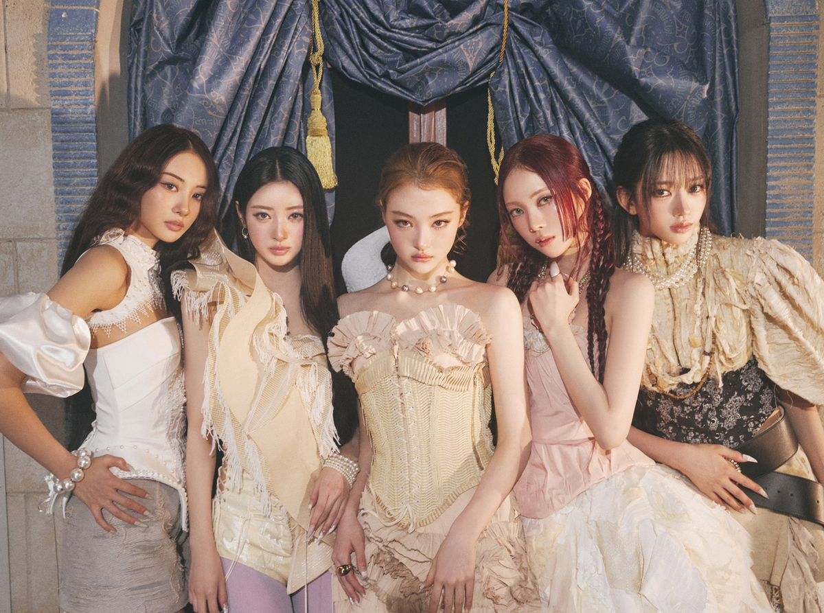 MEOVV, 300,000 in first-week sales! Set a career high