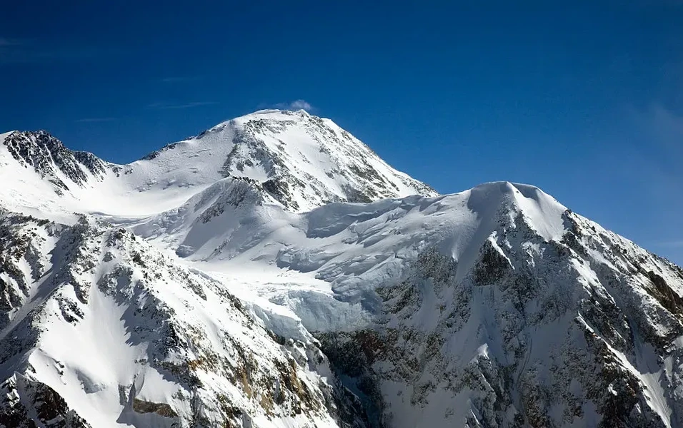 Ranger dies in Mount McKinley crevasse fall during patrol