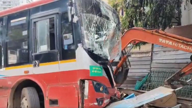 Mumbai: 1 dead as bus rams multiple vehicles during peak traffic hours