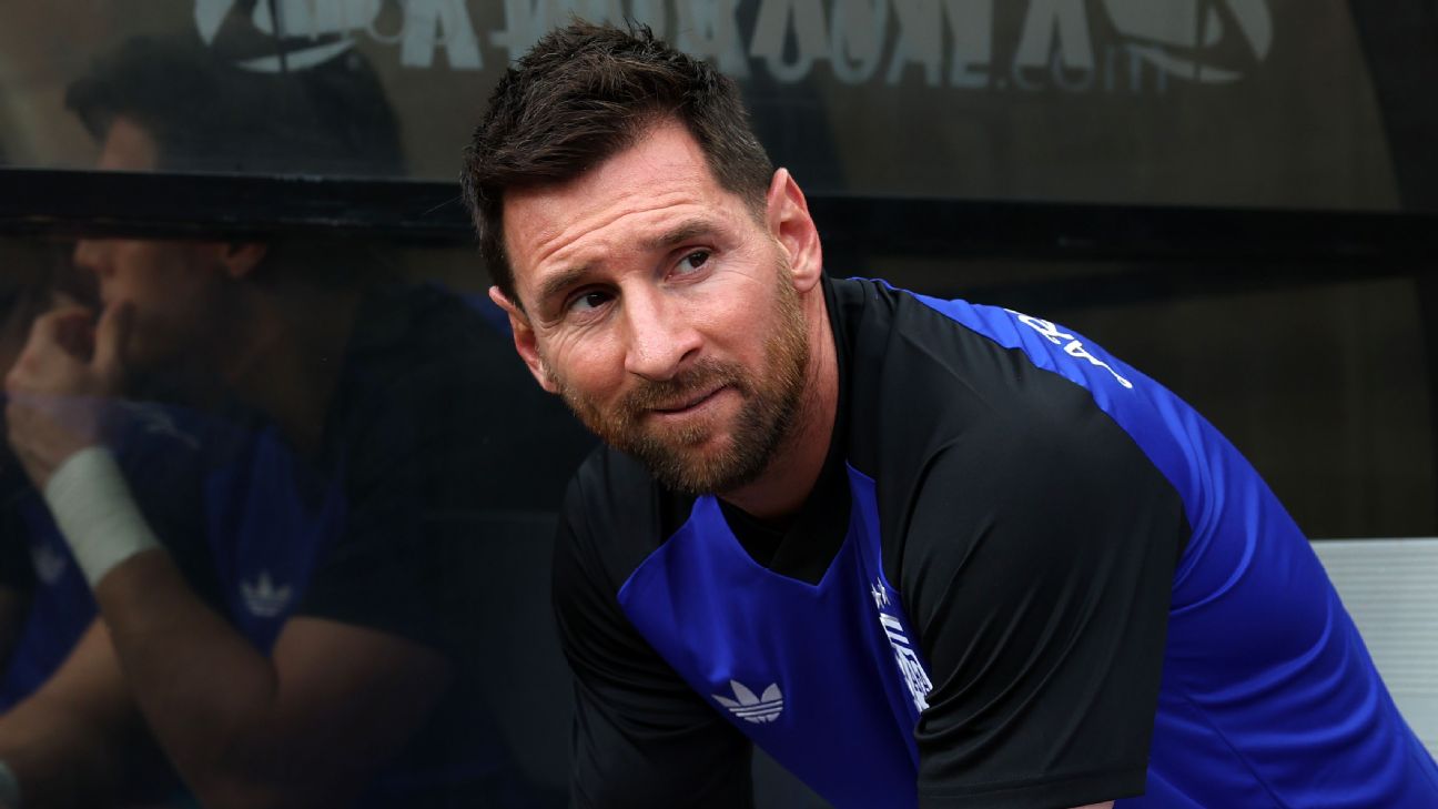 Lionel Messi could feature for Argentina before World Cup, Nico Paz ...