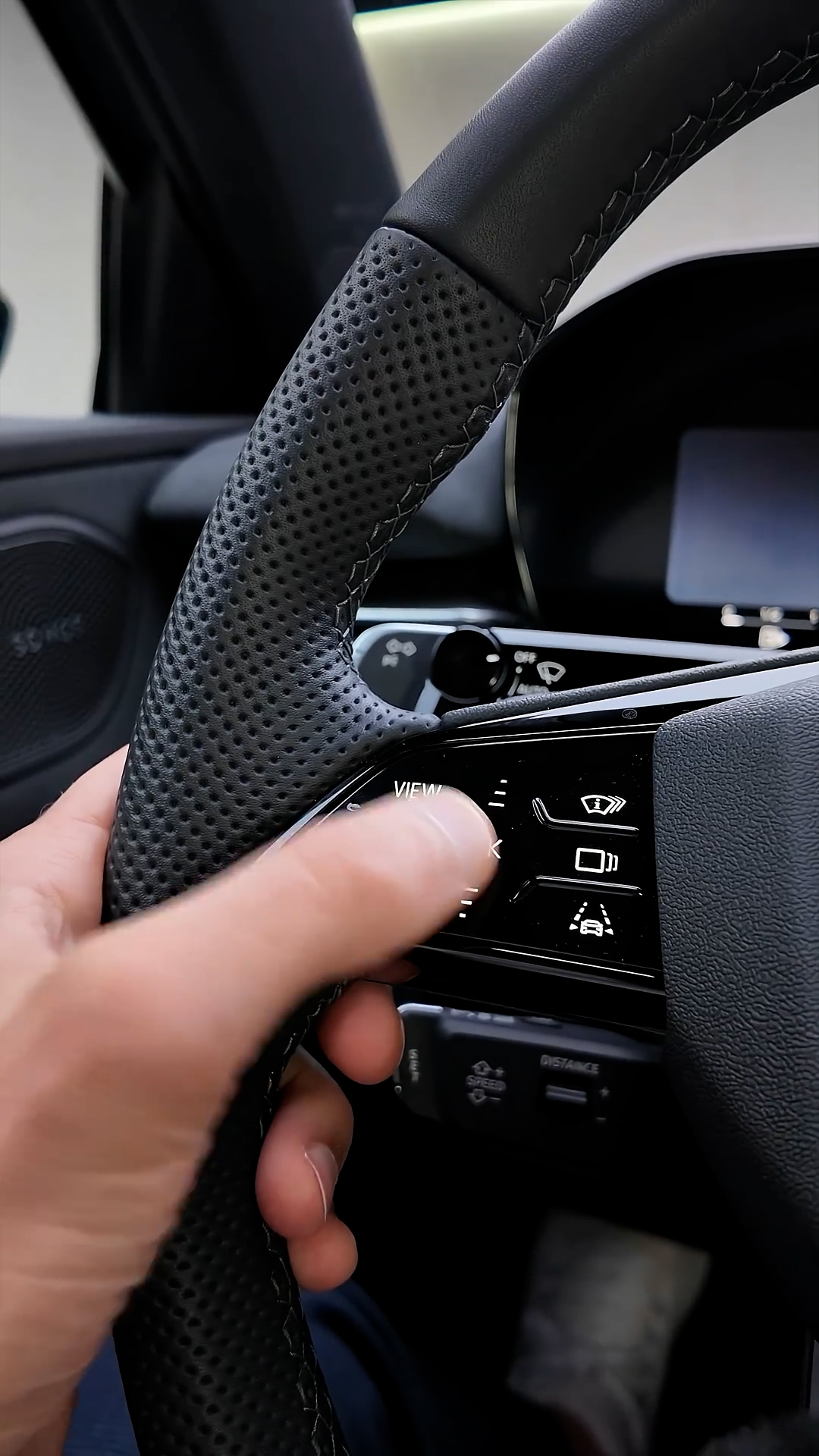 I dettagli interni più interessanti dell'Audi Q3