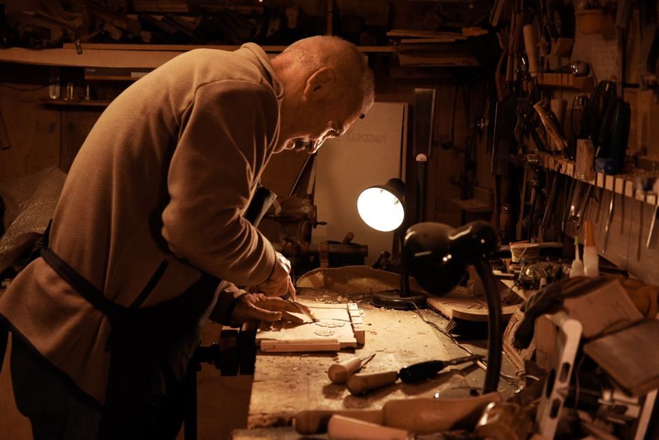 What experienced handymen know about old tools that the new ones still ...