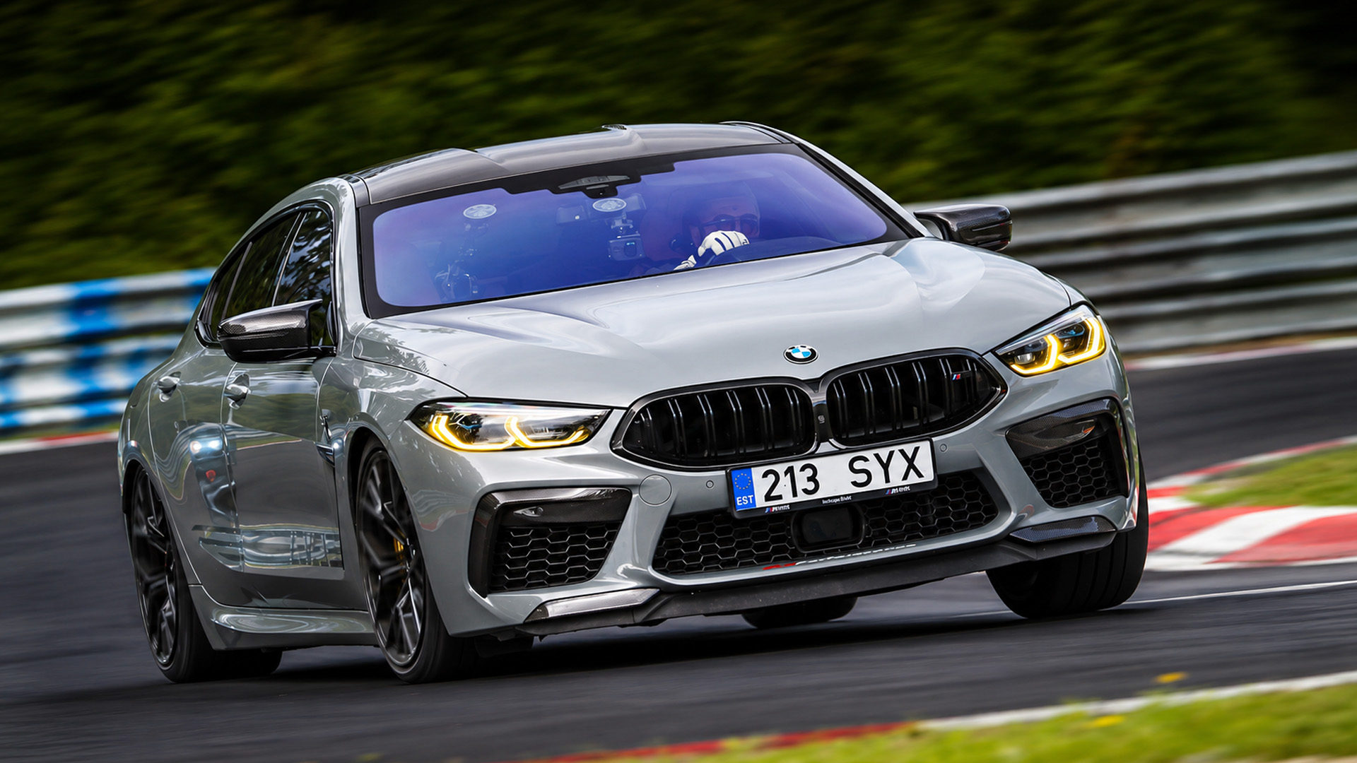 BMW M8 pushes hard on track with a special setup