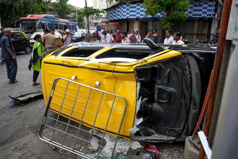 One dead as speeding BEST bus rams into vehicles during rush hour ...