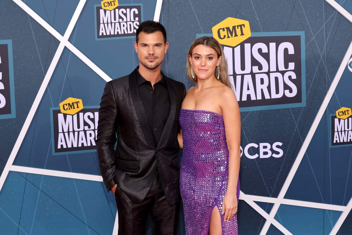 Taylor Lautner and his wife reveal baby's gender in viral video: 'Our ...