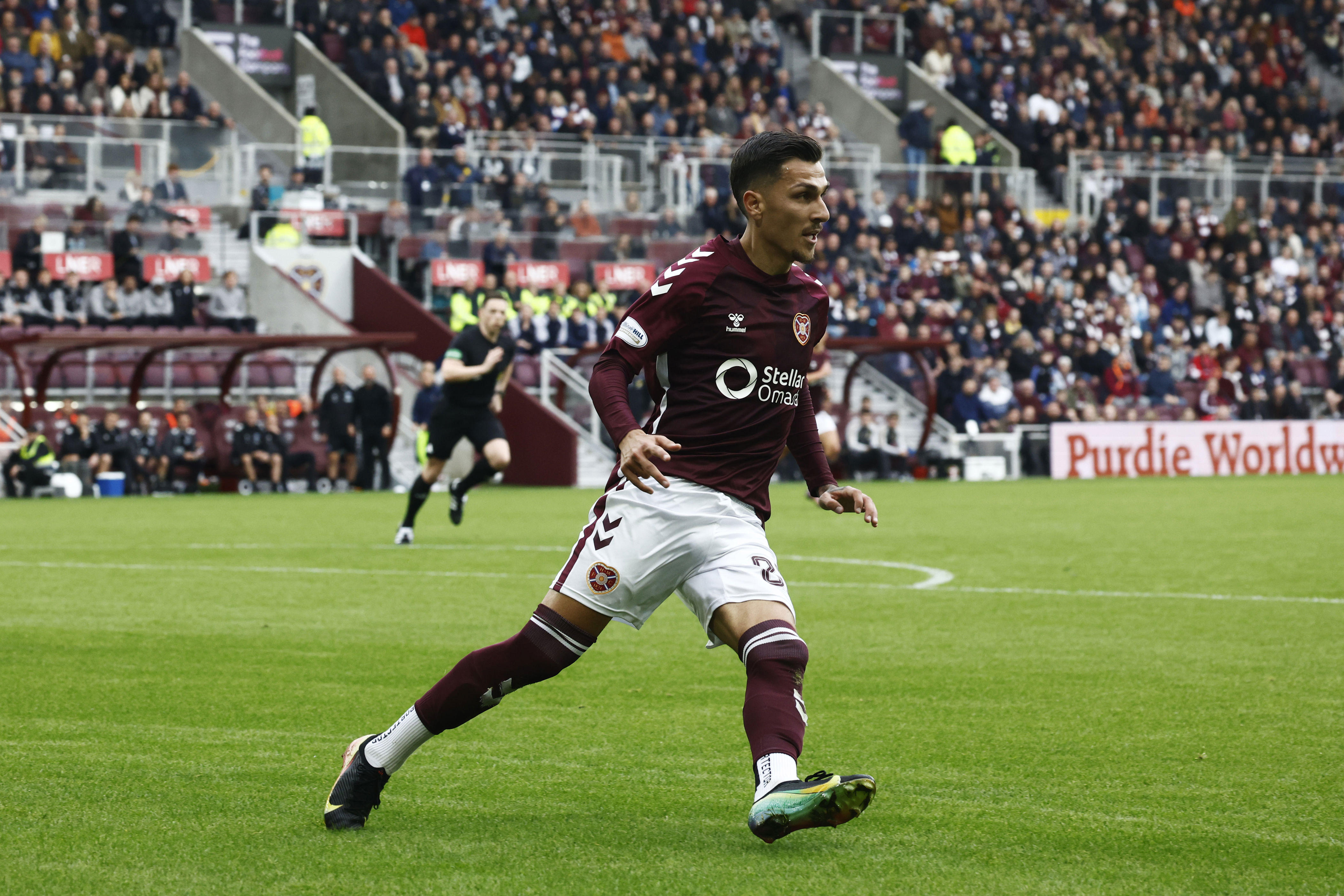 Hearts' Alexandros Kyziridis basks in Greece debut against giants and ...