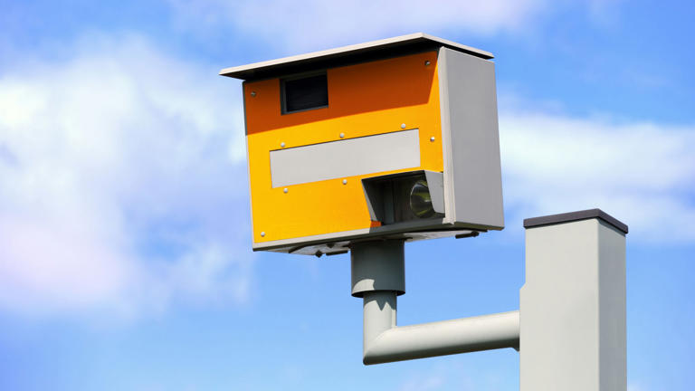 Over 4,000 UK motorists with 12 or more points are still driving