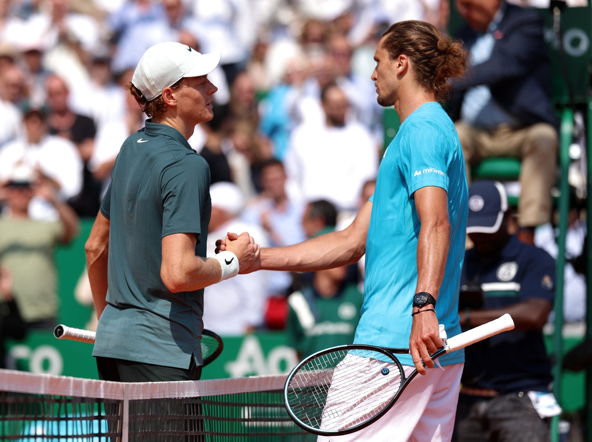 Shockwaves at Roland Garros: Alexander Zverev joins the elite with his ...
