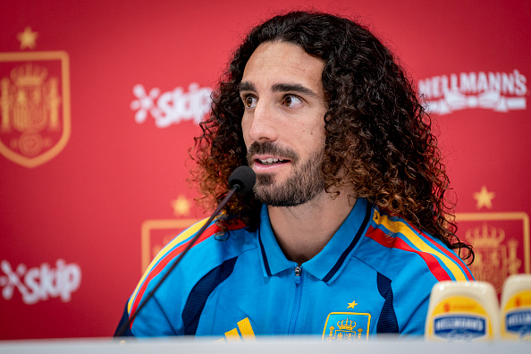 Man Utd line up shock move as Marc Cucurella asks to leave Chelsea