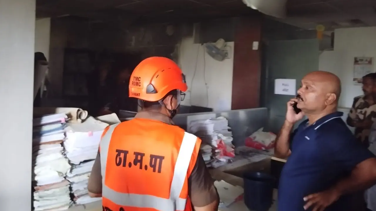 Watch | Fire breaks out at Thane Municipal Corporation headquarters, no ...