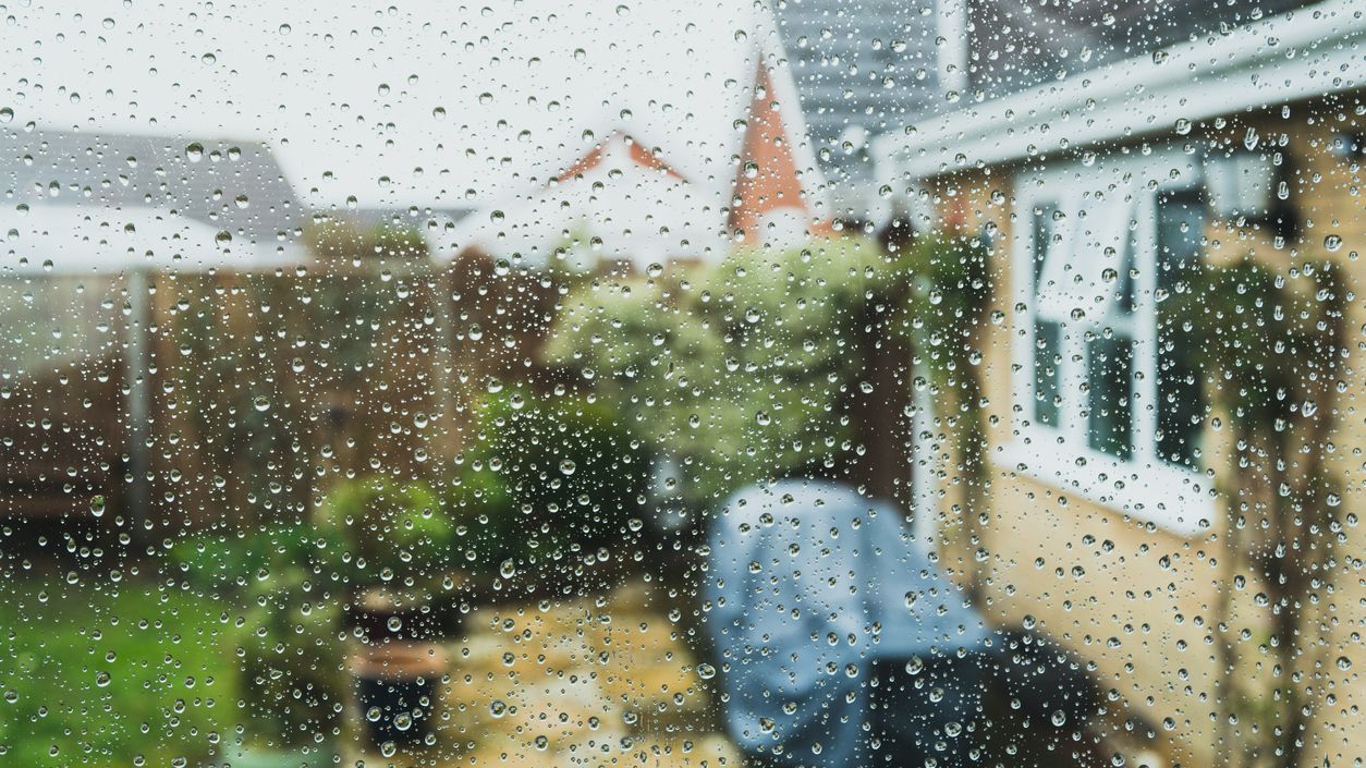 UK forecast to see warmer temperatures, sun, and heavy rain this week