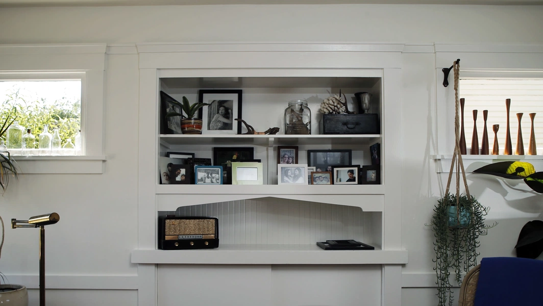 Wall shelf ideas that transform small spaces