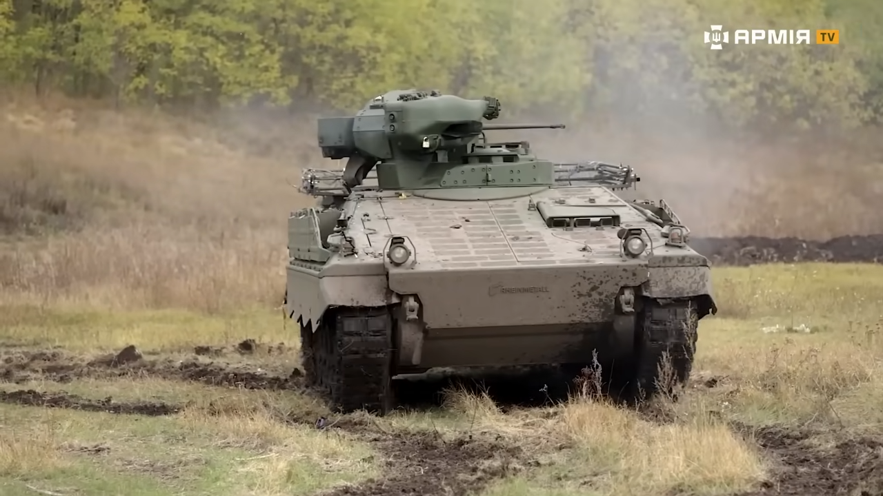Deutschlands Marder traf auf russische Panzer… dann begannen Putins ...