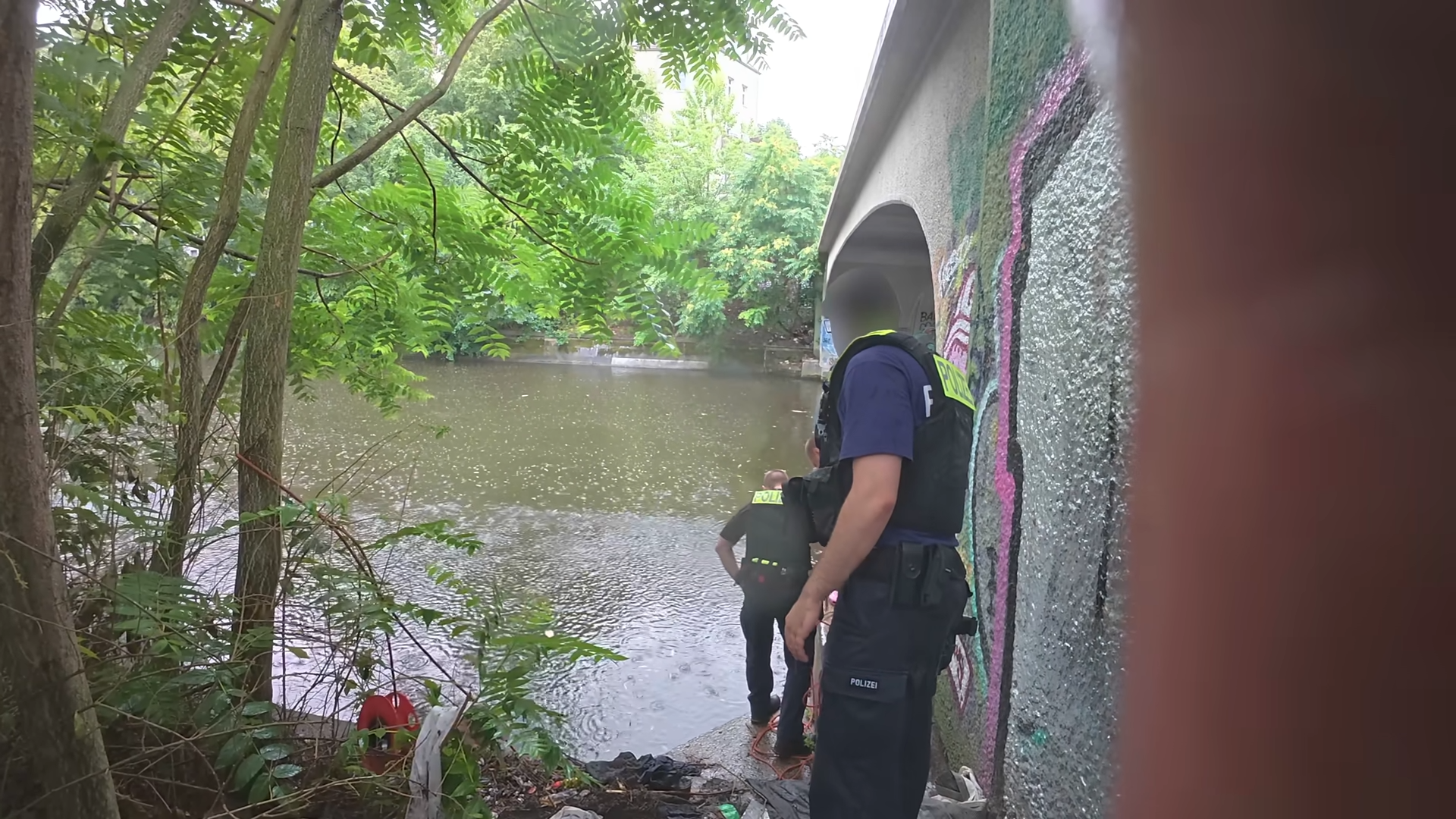 Bombenalarm! Polizei und KBD wurden sofort gerufen!