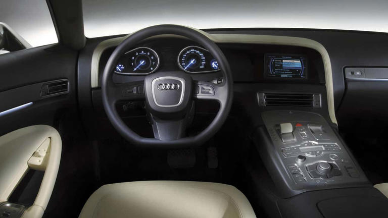 Concepts oubliés : Audi Nuvolari Quattro (2003)