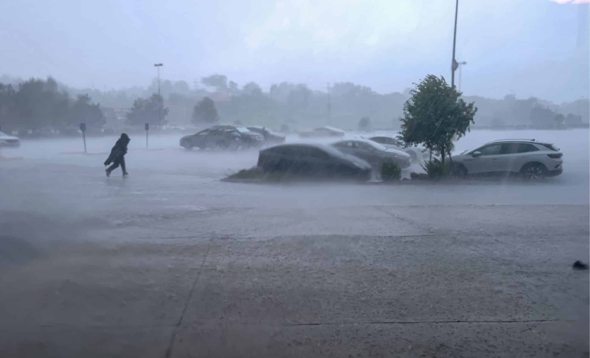 Met Office issues heavy rain alert: Will your area be drenched this Monday?