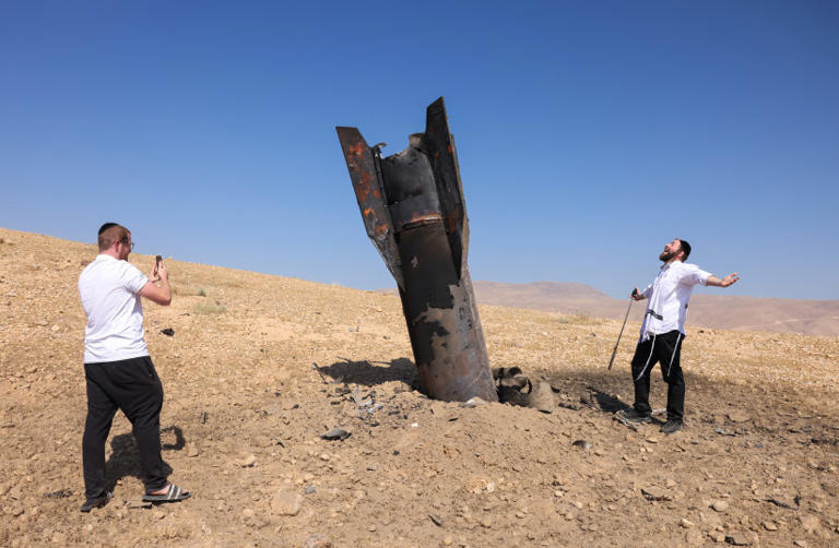 Yemen’s Iran-backed Houthis vow to block Israeli ships from traversing ...