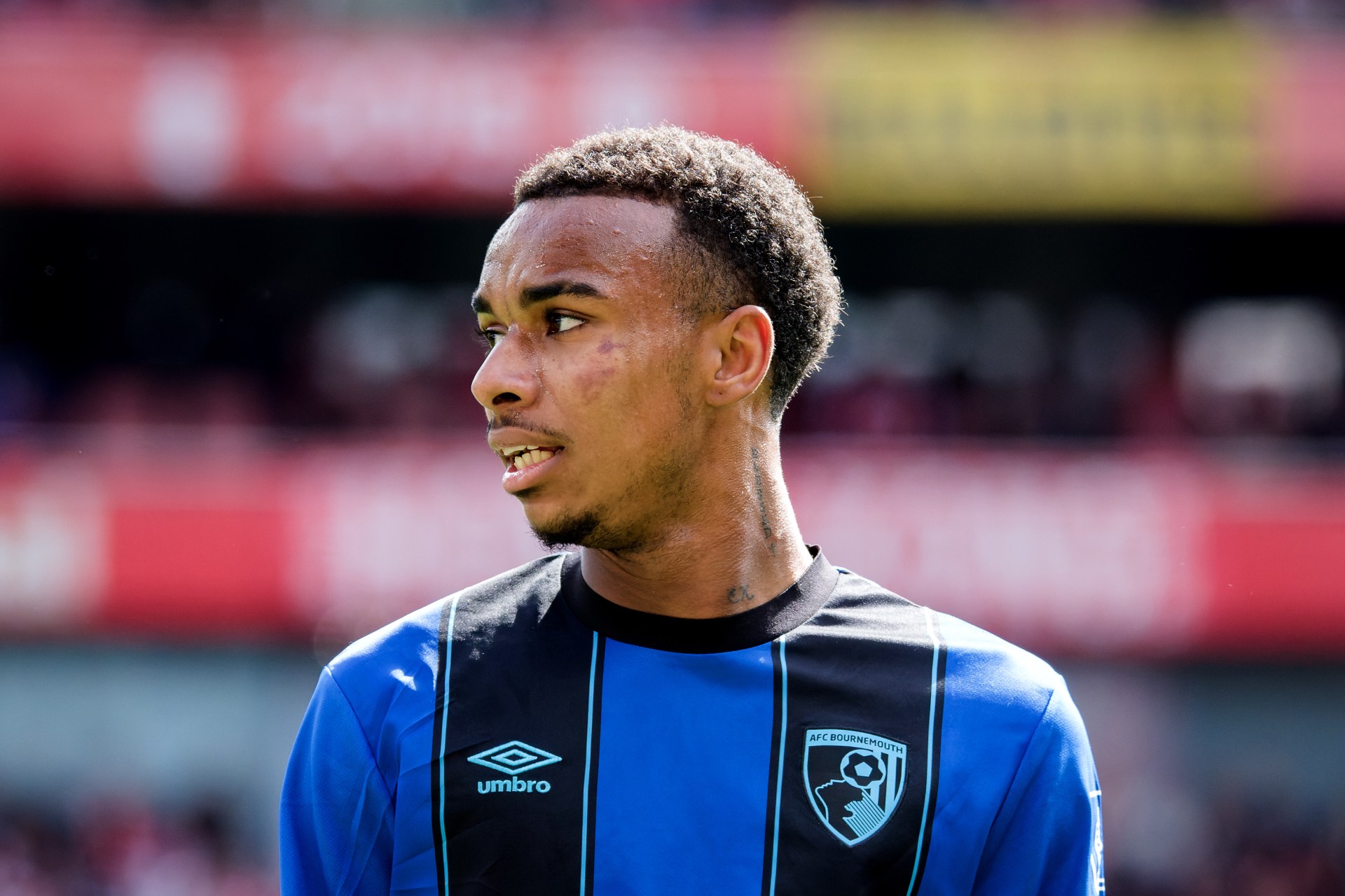 Arsenal set new price to sign Eli Junior Kroupi after Chelsea approach